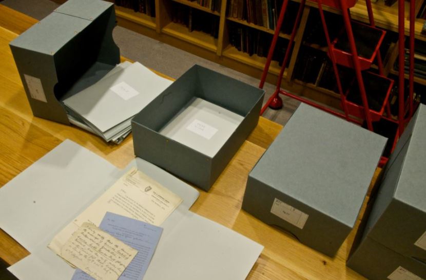 Research collections - Unique and Distinctive